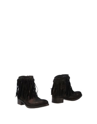Lola Cruz SCHUHE - Stiefeletten auf YOOX.COM