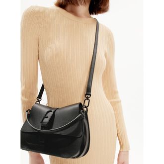 Furla Handtasche Furla Flow WB00996-BX2045-O6000-1020 Schwarz