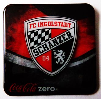 Truck C o c a C o l a Zero - Fußballvereine - FC Ingolstadt Schanzer 04 - Kühlschrankmagnet 6 x 6 cm