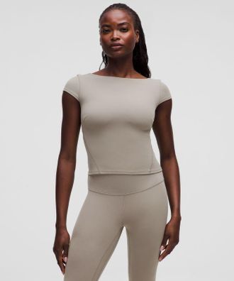 lululemon Align Kurzarmshirt mit U-Ausschnitt hinten B-D-Cups für Frauen - Khaki - Größe 12