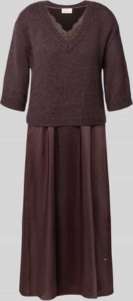 robe l&eacute;g&egrave;re Figurumspielendes Freizeitkleid mit Spitzenbesatz