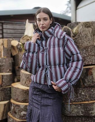 Daisy Street Puffa-Mantel mit blauem und braunem Streifenmuster-Multi