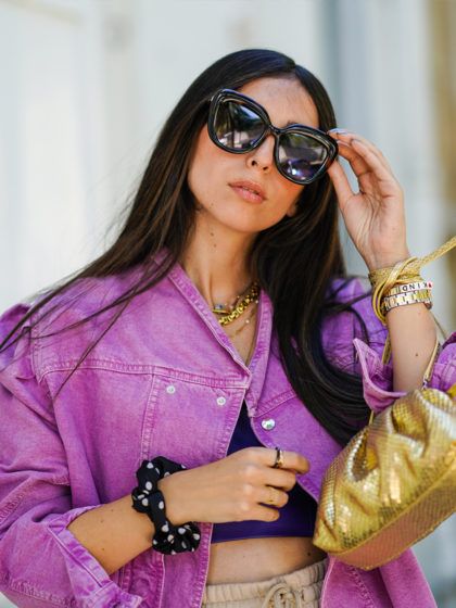 La tendance bijoux d’été que l’on portera aussi cet automne