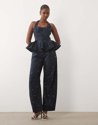 Asos Kombiteil-Barrel-Hose mit Perlen in Marineblau mit Nadelstreifen-Multi