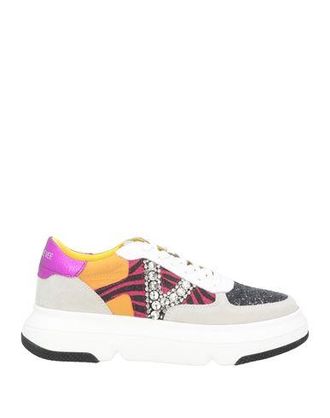 Emanuelle Vee CHAUSSURES - Sneakers sur YOOX.COM