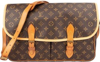 Louis Vuitton Crossbody Bags - Louis Vuitton Cavas Monogram Gibeciere Crossbody B - Gr. unisize - in Braun - f&uuml;r Damen