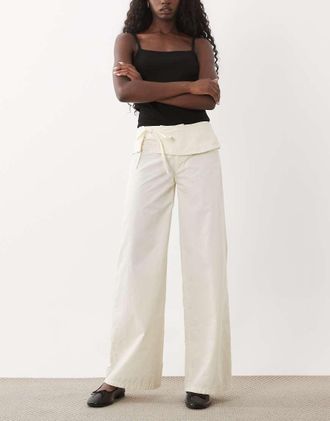 Asos pantalon portefeuille &agrave; taille rabattue ivoire-Neutre