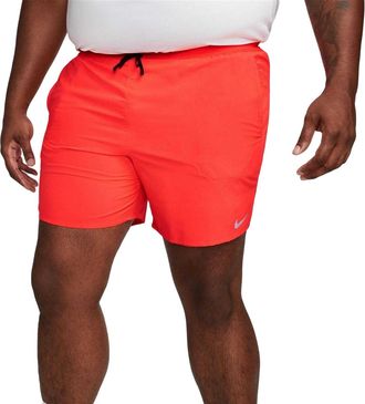 Nike Stride Laufshorts f&uuml;r Herren (Leuchtend Purpur)