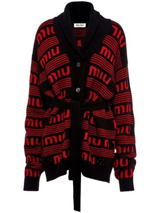 Miu Miu cardigan en cachemire &agrave; logo intarsia - Rouge