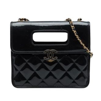 Chanel Sac bandouli&egrave;re matelass&eacute; en cuir verni Pre-owned - Femme - Pre-owned - Noir - Taille: ONE Size