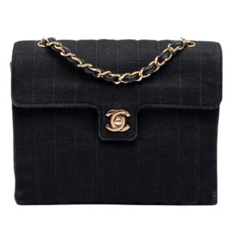 Chanel Sac bandouli&egrave;re matelass&eacute; en nylon Pre-owned - Femme - Pre-owned - Noir - Taille: ONE Size