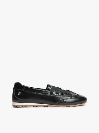 Tommy Hilfiger Ballerines baskets en cuir &agrave; monogramme TH