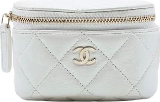 Chanel Porte-monnaie matelass&eacute; doccasion - Femme - Pre-owned - Blanc - Taille: ONE Size