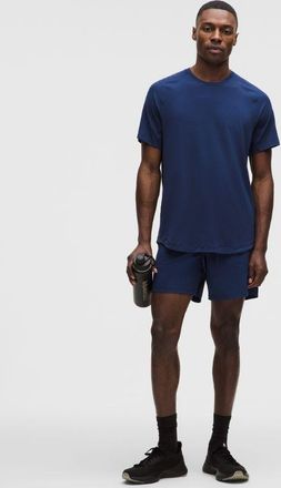 lululemon Short License to Train sans doublure pour Hommes - 18 cm - Bleu - Taille XL