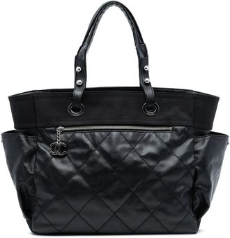 Chanel Shopper - Large Quilted Coated Canvas Paris Biarritz Tote - Gr. unisize - in Schwarz - f&uuml;r Damen