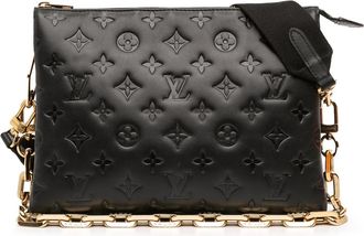 Louis Vuitton Hobo Bags - Monogram Embossed Puffy Lambskin Coussin PM - Gr. unisize - in Schwarz - f&uuml;r Damen