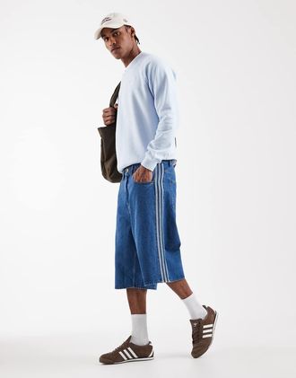 adidas Originals Firebird - Short en jean - Bleu denim d&eacute;lav&eacute;