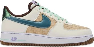 Nike Femme, Chaussures, Multicolore, Taille: 37 1/2 EU Air Force 1 Low Easter Basket