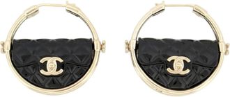 Chanel Ohrringe - NEUE CHANEL AB9850 CREOLE-OHRRINGE TIMELESS LOGO C - Gr. unisize - in Schwarz - f&uuml;r Damen