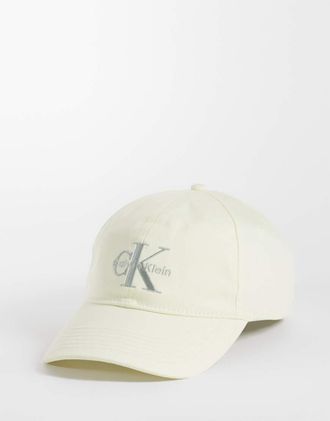 Calvin Klein Jeans - Casquette de baseball avec logo argent&eacute; brod&eacute; - Cr&egrave;me-Neutral