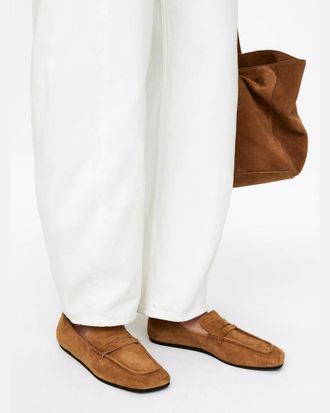 Arket Loafer Aus Veloursleder -Braun