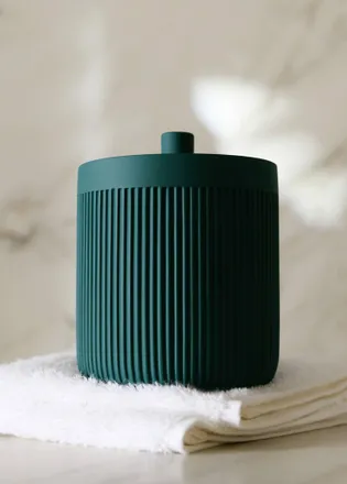 Mango Gobelet salle de bain ray&eacute; en r&eacute;sine vert fonc&eacute; - Home - Taille unique - MANGO HOME