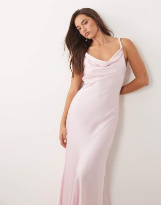Vila Robe longue en satin &agrave; dos nu et col b&eacute;nitier - Rose fleur de cerisier