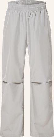 New Balance Track Pants Elusive Shell grau