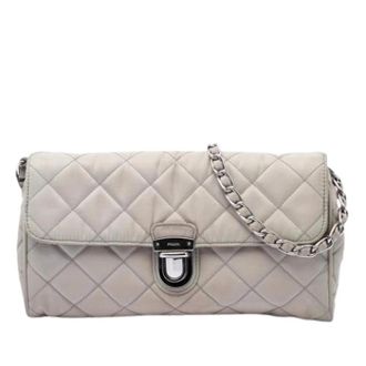Prada Pre-owned Quilted Nylon Crossbody Bag - - Pre-owned - Damen - Grau - ONE SIZE