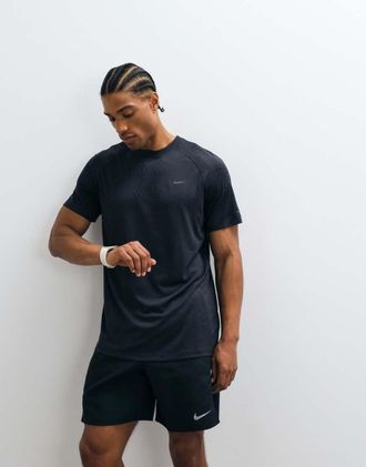 Nike Stride - T-shirt original en tissu Dri-FIT - Noir