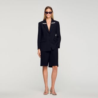 Sandro Jacke mit Strasskragen