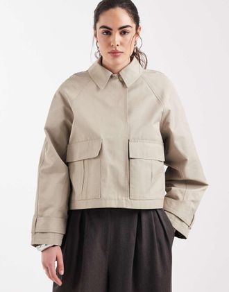 Asos Trench-coat court en coton m&eacute;lang&eacute; d&eacute;perlant avec poches fonctionnelles et d&eacute;tail cape au dos - Taupe clair-Brown