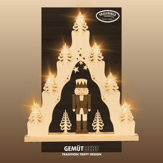 Weigla Lichterspitze original Erzgebirge I Motiv Nussknacker I LED Lichterbogen Weihnachten I 7 Lampenkerzen + 1 Ersatzlampe I 7 x 34 V, 0,2 W, E10 I beleuch