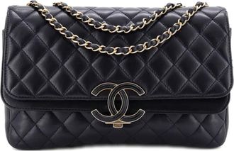 Chanel CC Chic Double Flap Bag Quilted Lambskin Medium crossbody bag - Blau