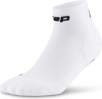 CEP Kurze Laufsocken mit Kompression f&uuml;r Herren, Core 5.0 Low Cut, Gr&ouml;&szlig;e III/M / 39-42, wei&szlig;