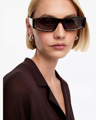 Arket Sonnenbrille Rylan Von Komono -Schwarz