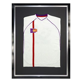 Vivarti Bilderrahmen f&uuml;r Sportshirts, 60 x 80 cm, Rahmen schwarz gl&auml;nzend, Innenrahmen silber, R&uuml;ckwand schwarz