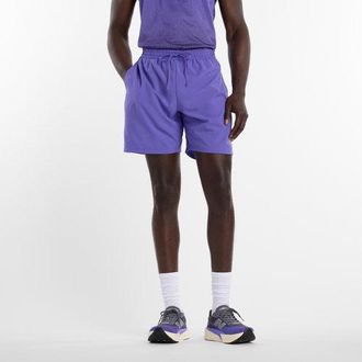New Balance Homme Sport Essential Short 7 en Mauve, Polytiss&eacute;, Taille XL