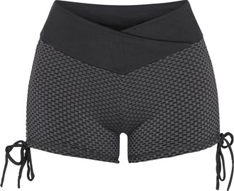Faina Shorts Frauen Schwarz