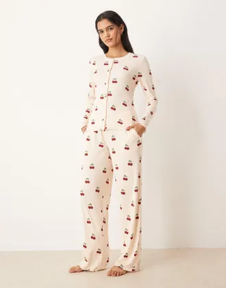 Chelsea Peers Ensemble de pyjama nervur&eacute; &agrave; manches longues avec imprim&eacute; &agrave; rayures et cerises-Blanc