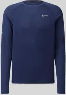 Nike Regular Fit Sport-Langarmshirt mit Logo-Detail