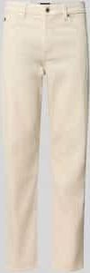 HUGO BOSS Straight Fit Jeans mit Kaschmir-Anteil Modell