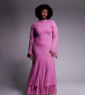Asos Curve ASOS DESIGN Curve - Robe longue coup&eacute;e en biais avec manches longues et godets superpos&eacute;s - Rose