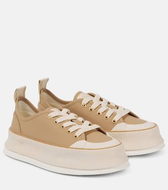 Max Mara Plateau-Sneakers aus Leder