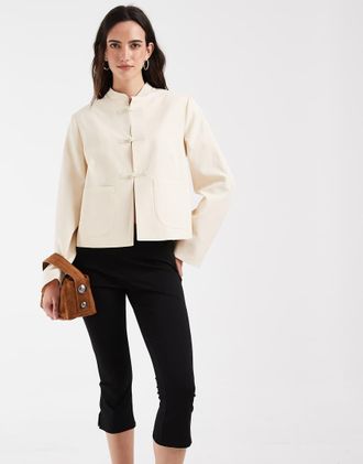 Asos veste coupe carr&eacute;e en m&eacute;lange de lin col mao cr&egrave;me-Blanc