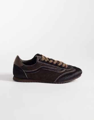 Vans Super Lowpro - Sneaker in Braun mit Ponyfelloptik-Brown