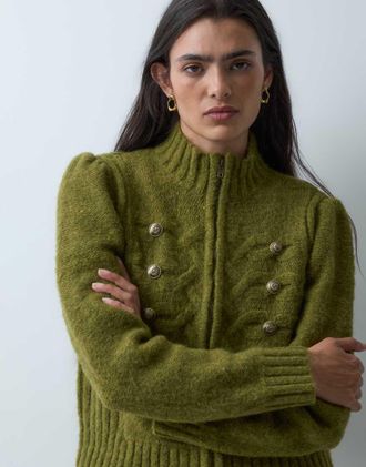 Miss Selfridge gilet en maille zipp&eacute; avec d&eacute;tail style militaire, olive-Vert