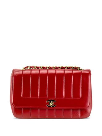 Chanel 1993 mittelgroße Diana Schultertasche - Rot
