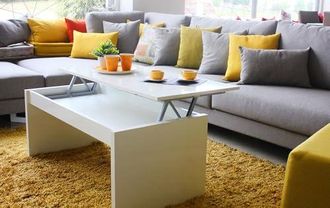 Dmora Ontario Couchtisch, Couchtisch mit hochklappbarer Platte, niedriger Wohnzimmertisch, 102 x 50 x 43/54 cm, glänzend weiß