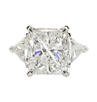 Verde 4ct IGI Lab-grown Radiant Cut G Colour Diamond Ring